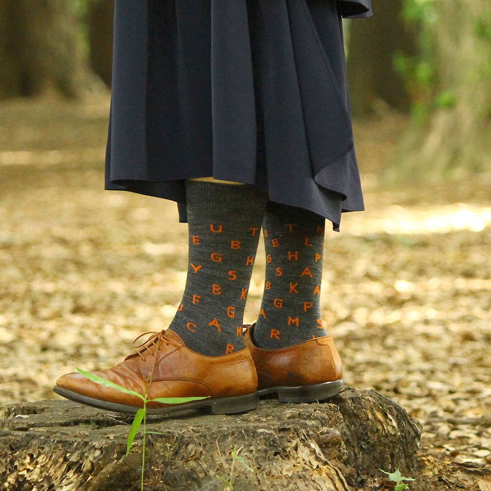 [レディース] Bengt&Lotta/ベングト＆ロッタ ソックス レターズ ブラック | サステナブルショップ エコンフォートハウス ecomfortHouse｜KLIPPAN（クリッパン）総輸入元