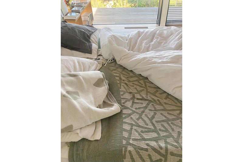 連載『山のてっぺん 海暮らし』 第17回「山のてっぺんの家の冬支度」 | サステナブルショップ エコンフォートハウス ecomfortHouse｜KLIPPAN（クリッパン）総輸入元